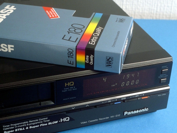 Why It's A Good Thing To Have Kept Your Old VHS Tapes | Look