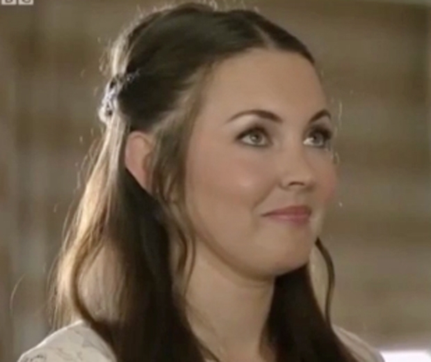 Stacey Branning's Wedding Dress Causes A Stir On Twitter | Look