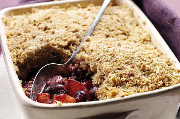 Classic plum crumble recipe | GoodtoKnow